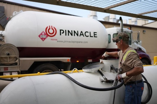 Propane order and delivery | Pinnacle Propane