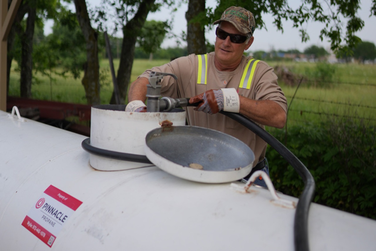Propane Tanks | Residential & Commercial | Pinnacle Propane