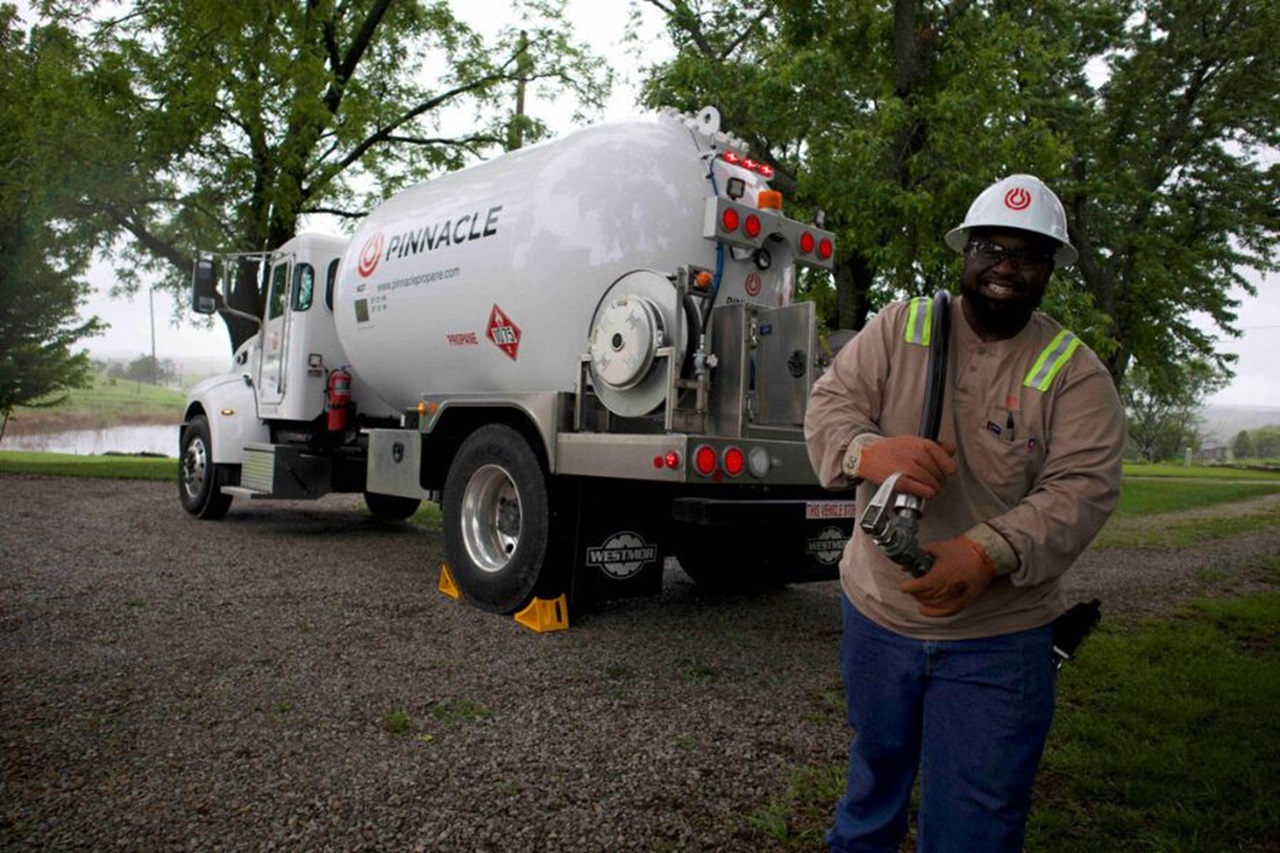 Propane order and delivery | Pinnacle Propane